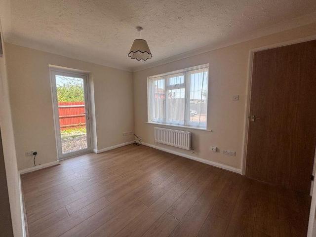 1 bedroom terraced house to rent