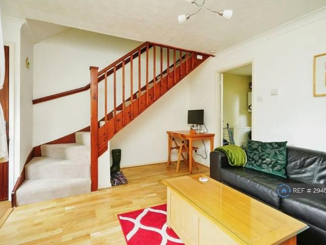 1 bedroom terraced house to rent
