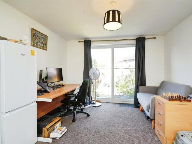 1 bedroom terraced house to rent