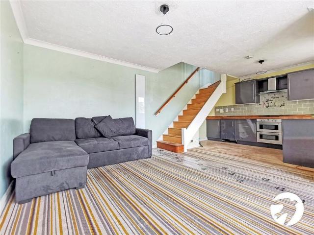 1 bedroom terraced house to rent