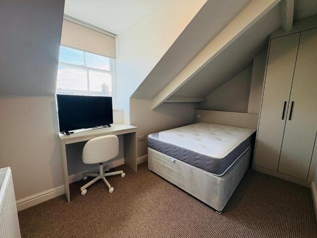 1 bedroom terraced house to rent