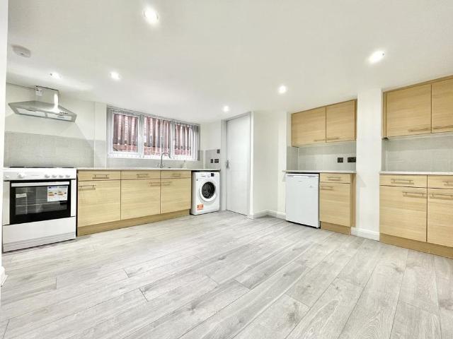 1 bedroom terraced house to rent