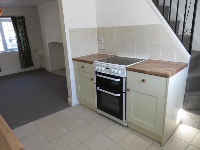1 bedroom terraced house to rent