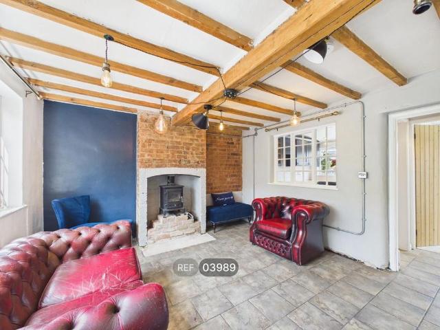 1 bedroom terraced house to rent