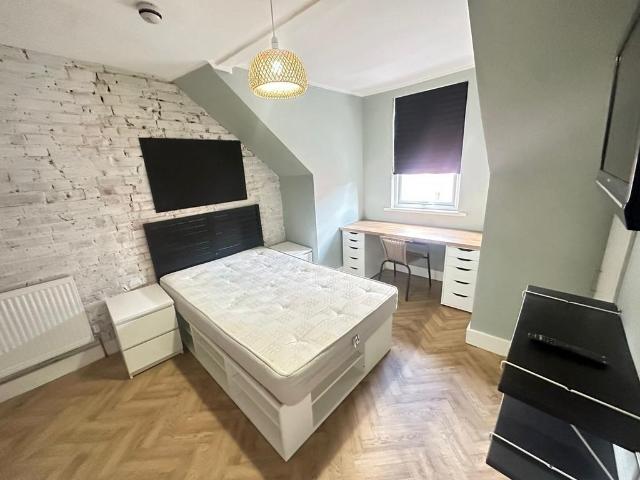 1 bedroom terraced house to rent