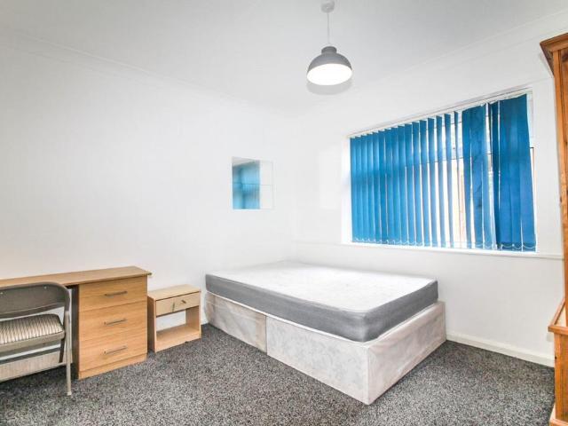 1 bedroom terraced house to rent