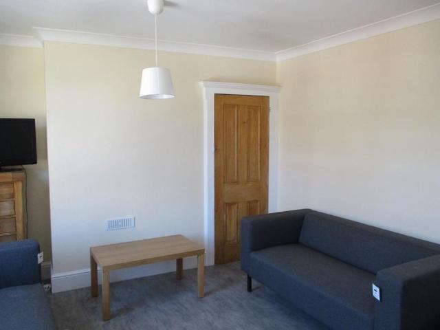 1 bedroom terraced house to rent