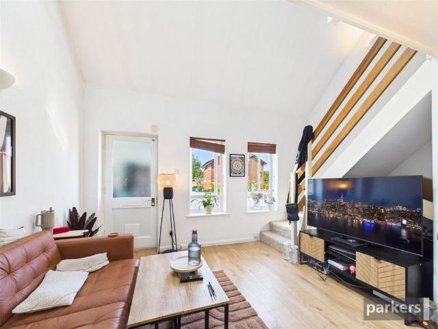 1 bedroom terraced house to rent