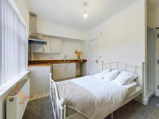 1 bedroom terraced house to rent