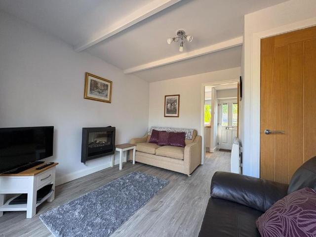 1 bedroom terraced house to rent