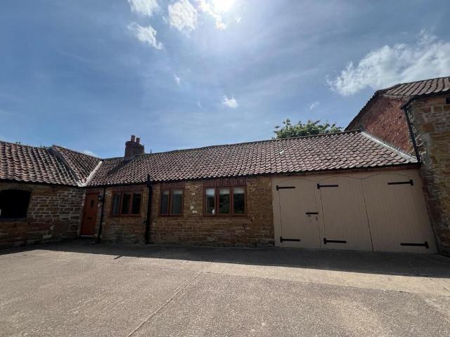1 bedroom terraced house to rent