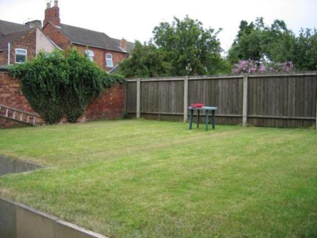 1 bedroom terraced house to rent