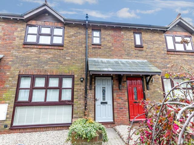 1 bedroom terraced house to rent