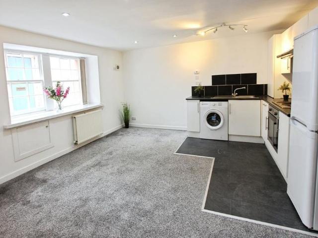 1 bedroom terraced house to rent