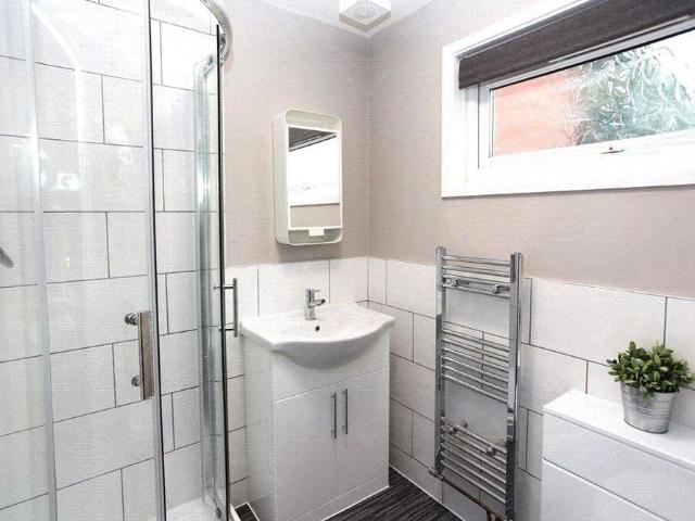 1 bedroom terraced house to rent