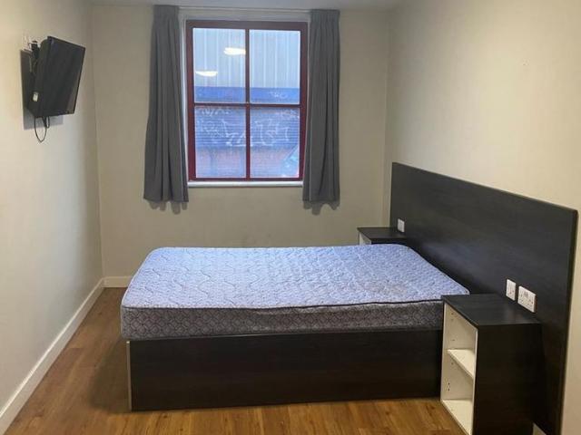 1 bedroom terraced house to rent