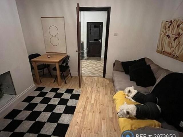 1 bedroom terraced house to rent