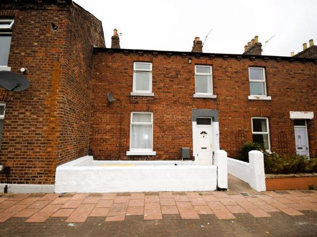 1 bedroom terraced house to rent