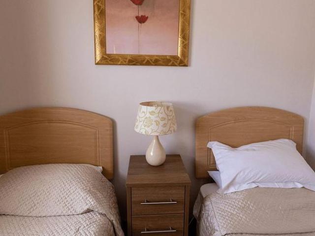 1 bedroom terraced house to rent