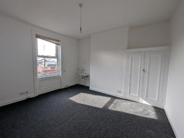1 bedroom terraced house to rent