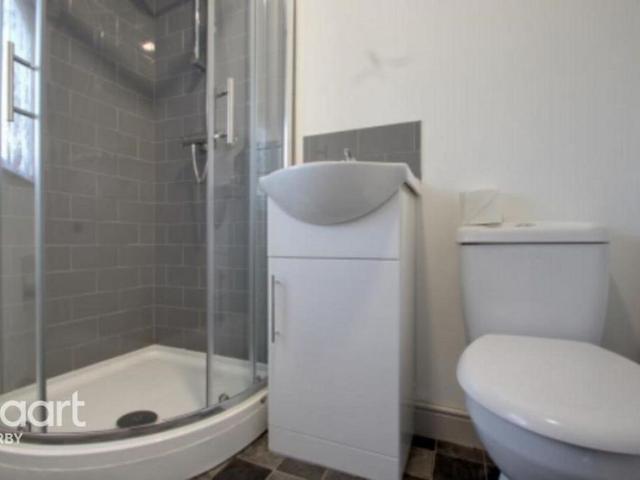 1 bedroom terraced house to rent