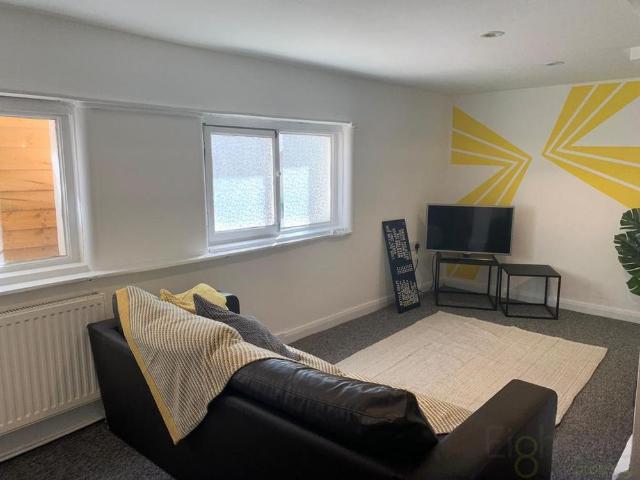 1 bedroom terraced house to rent