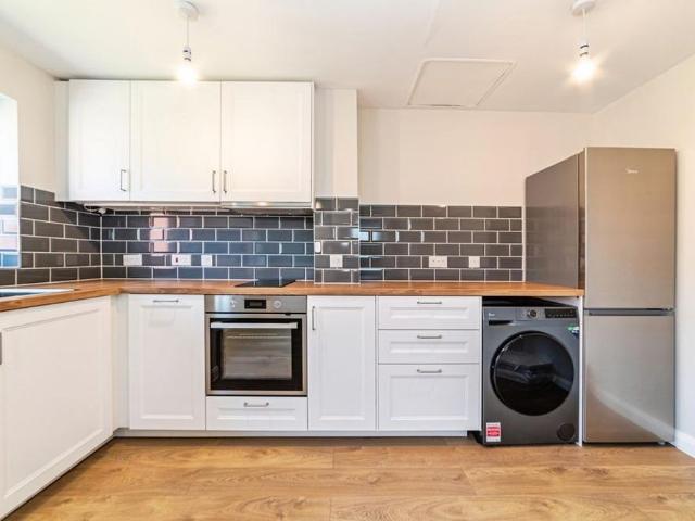 1 bedroom terraced house to rent