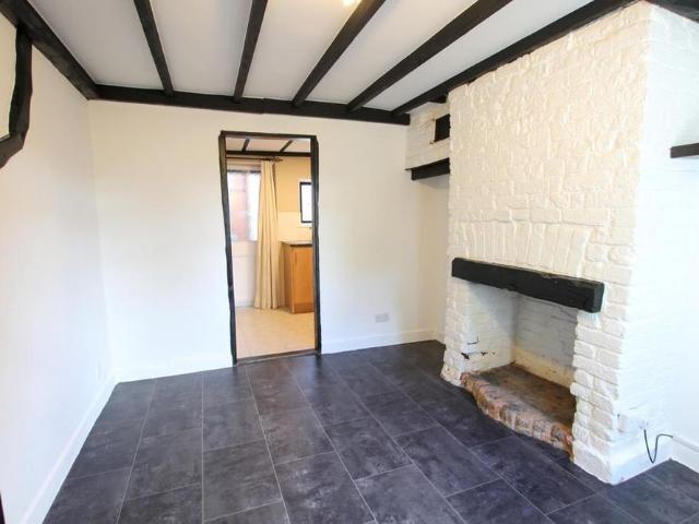 1 bedroom terraced house to rent