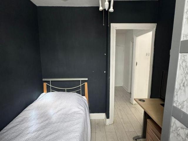 1 bedroom terraced house to rent