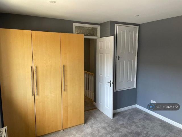 1 bedroom terraced house to rent