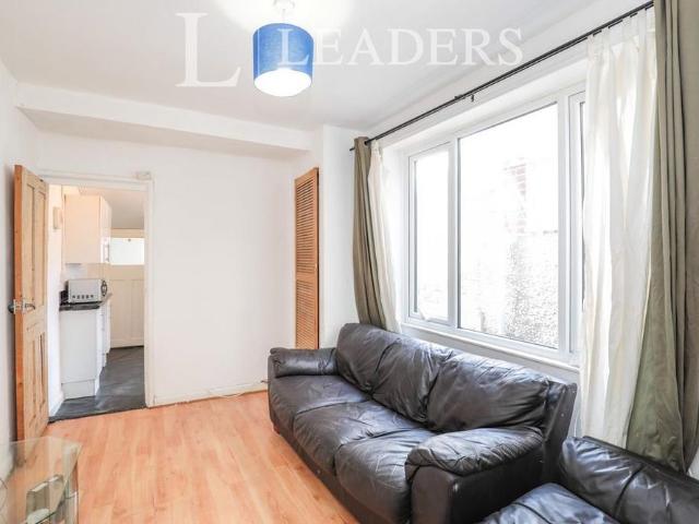 1 bedroom terraced house to rent