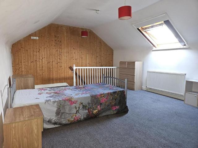 1 bedroom terraced house to rent