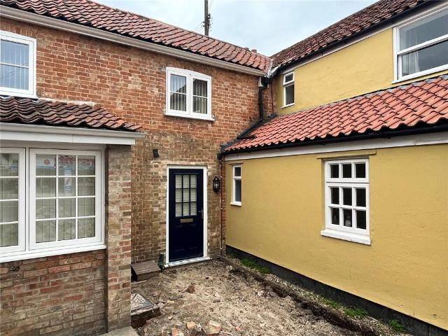 1 bedroom terraced house to rent