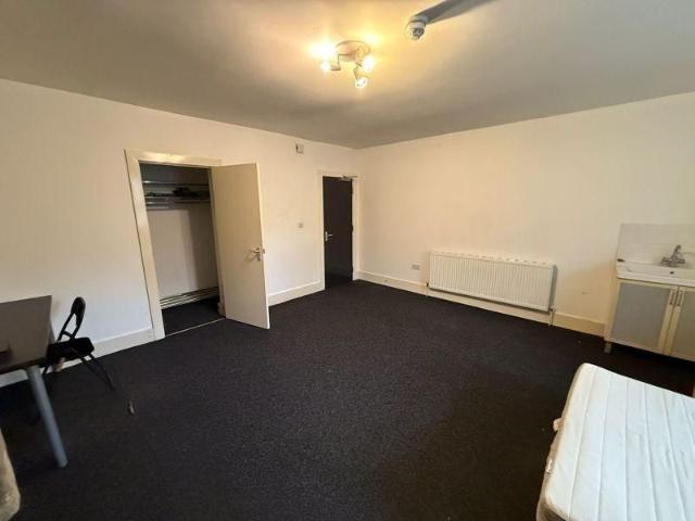 1 bedroom terraced house to rent