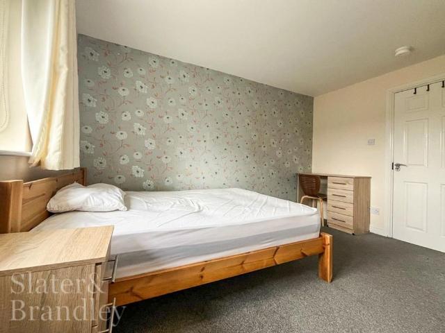 1 bedroom terraced house to rent