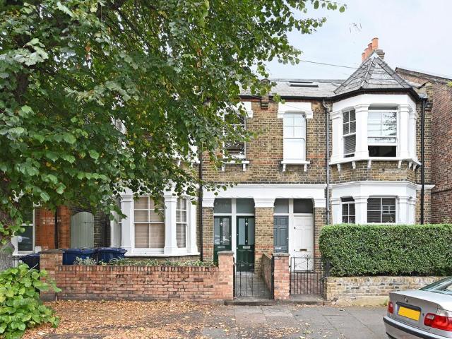 1 bedroom terraced house to rent