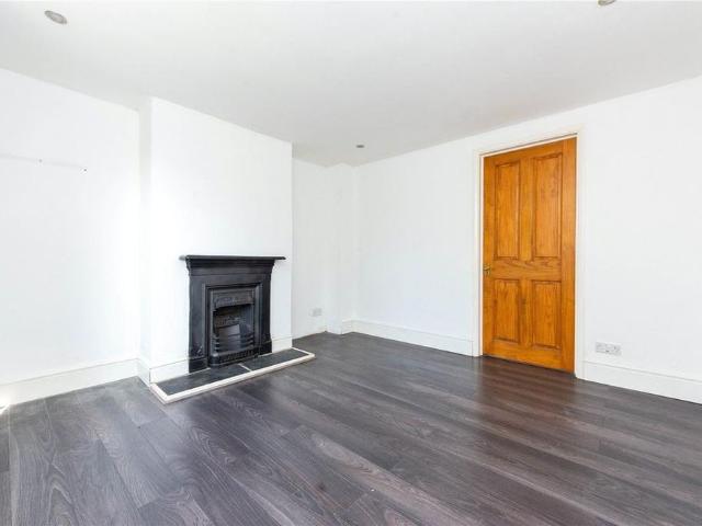 1 bedroom terraced house to rent
