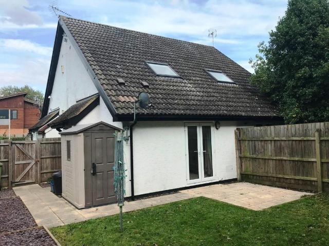1 bedroom terraced house to rent