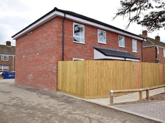 1 bedroom terraced house to rent