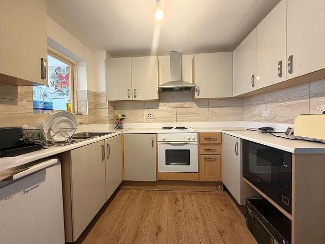 1 bedroom terraced house to rent