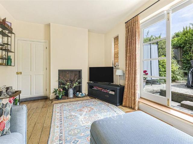 1 bedroom terraced house to rent
