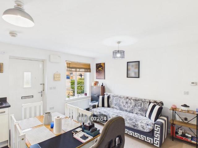 1 bedroom terraced house to rent