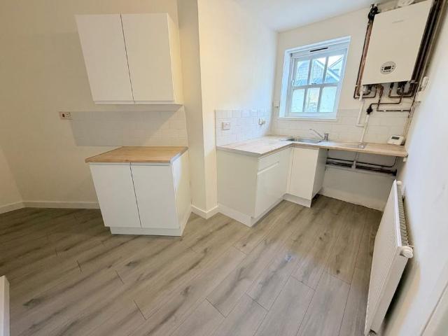 1 bedroom terraced house to rent