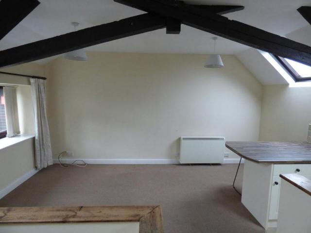1 bedroom terraced house to rent