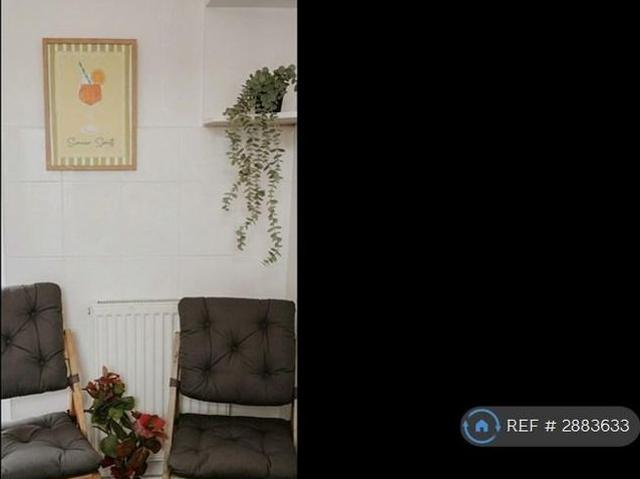 1 bedroom terraced house to rent