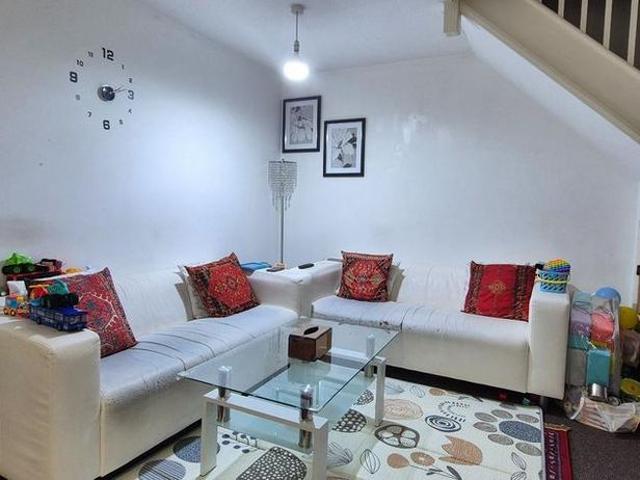 1 bedroom terraced house to rent
