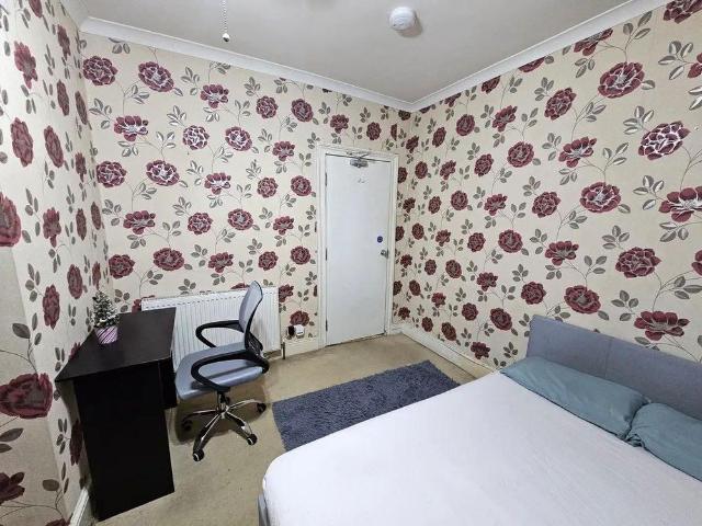 1 bedroom terraced house to rent