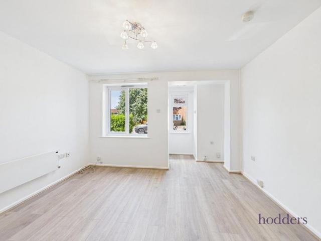 1 bedroom terraced house to rent