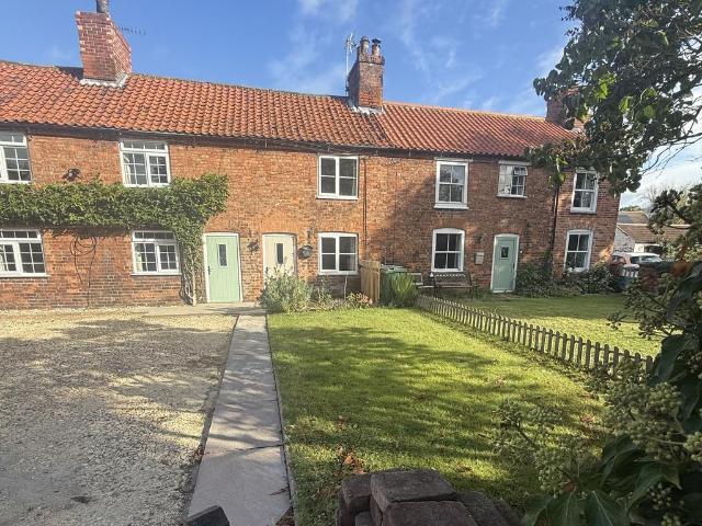 1 bedroom terraced house to rent