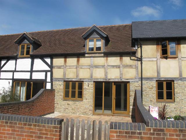 1 bedroom terraced house to rent